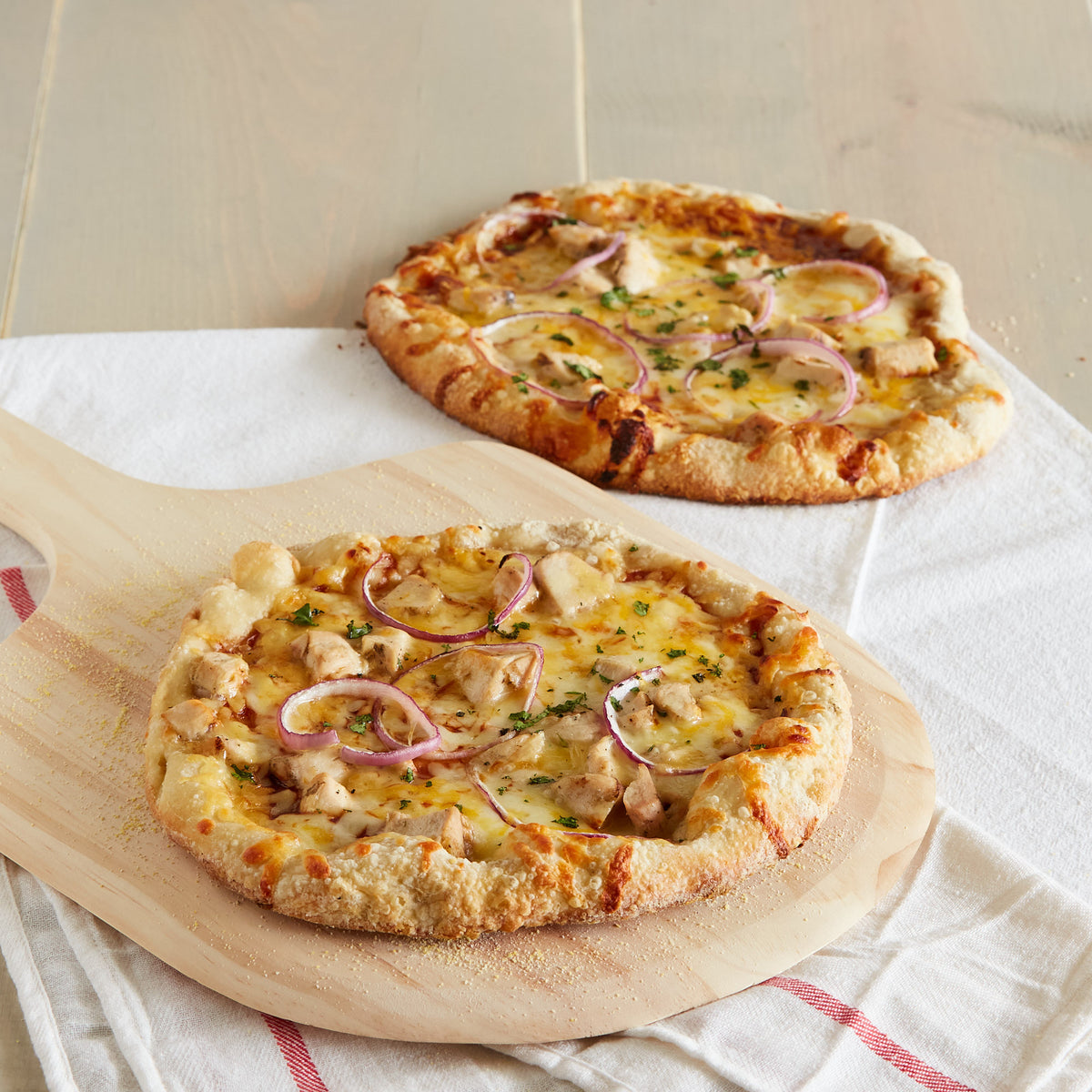 BBQ Chicken Pizza Recipe | The Invisible Chef